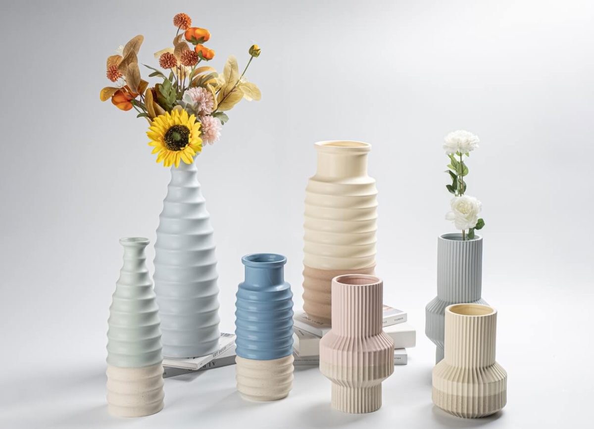 Guide to Ceramic and Porcelain Vases - Homey Ceramic